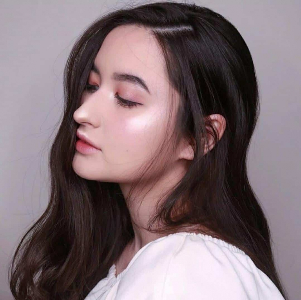 Mengenal Sosok Stephanie Poetri, Putri Titi DJ yang Kini Go International